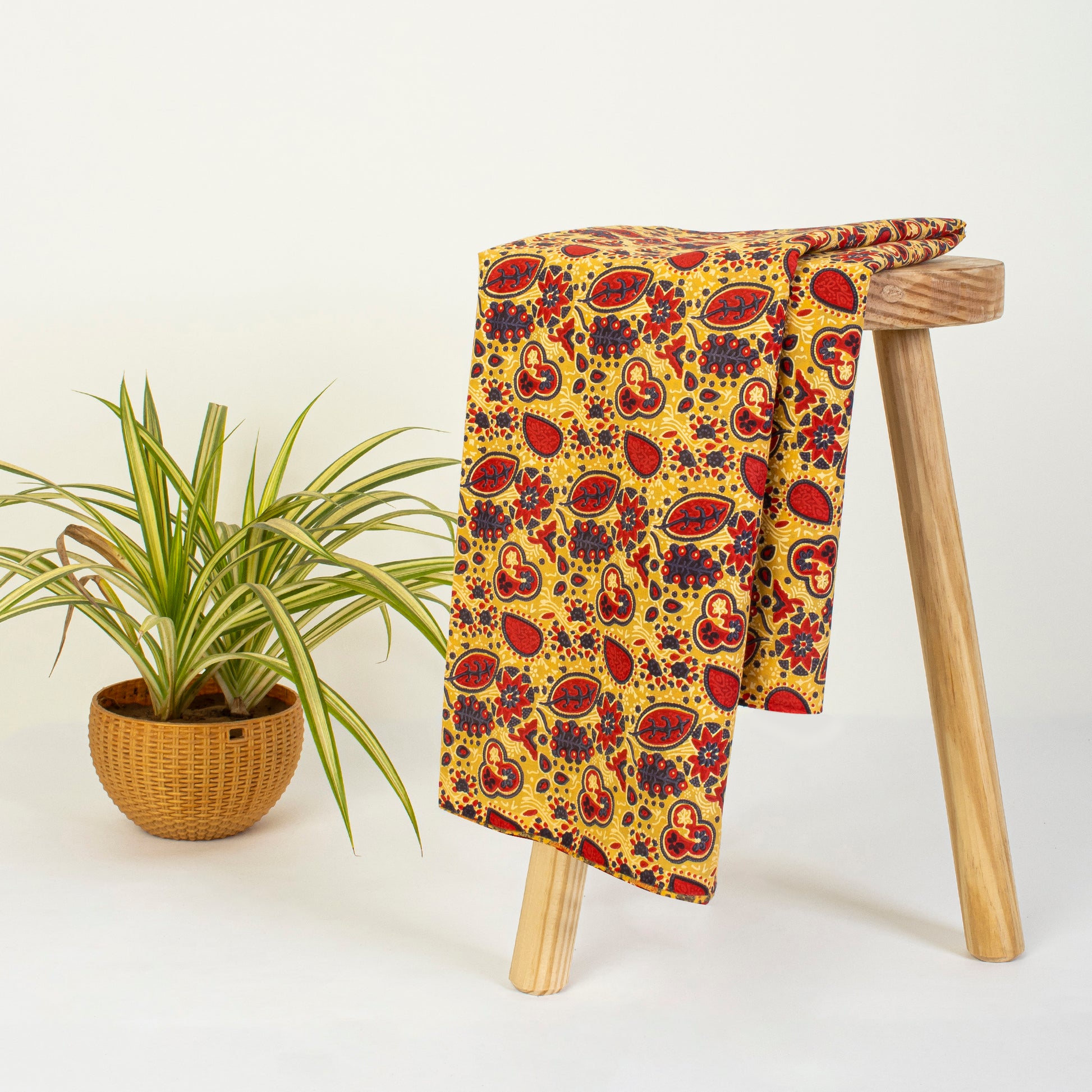 Buy Dabu Print Rajasthan Fabric Online @Best Prices | Dmaasa